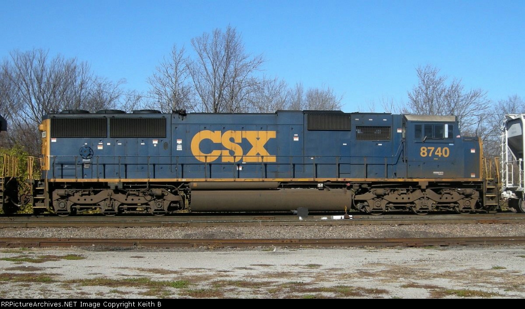 CSX 8740